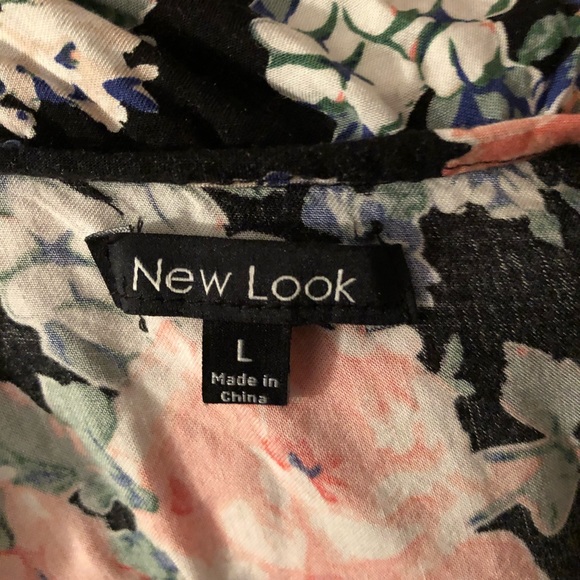 New Look | Dresses | Ruffled Floral Maxi Dress Flounce Bottom | Poshmark